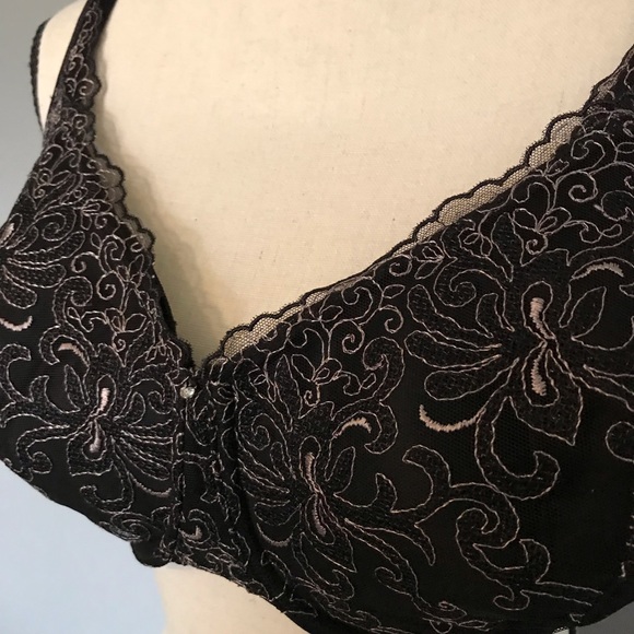 Playtex | Intimates & Sleepwear | Nwt Playtex Lift Bra | Poshmark